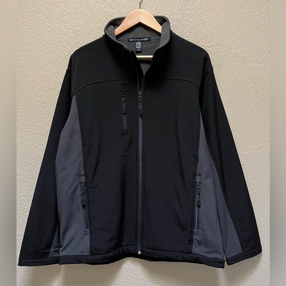 Devon & Jones Mens Soft Shell Colorblock Jacket Size … - Gem